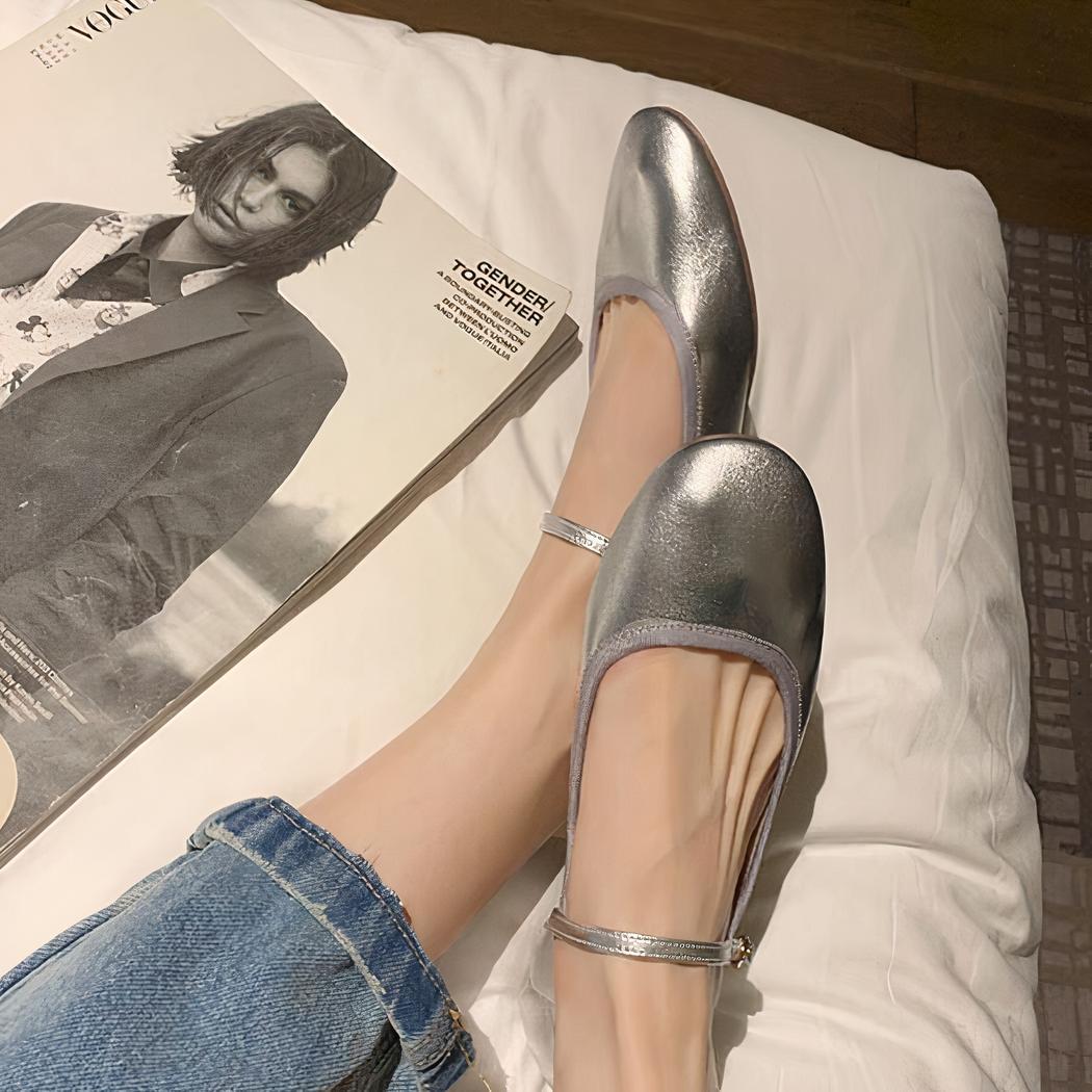 Mary Jane Ballerinas med rund tå i lackat läder • Min Loafer